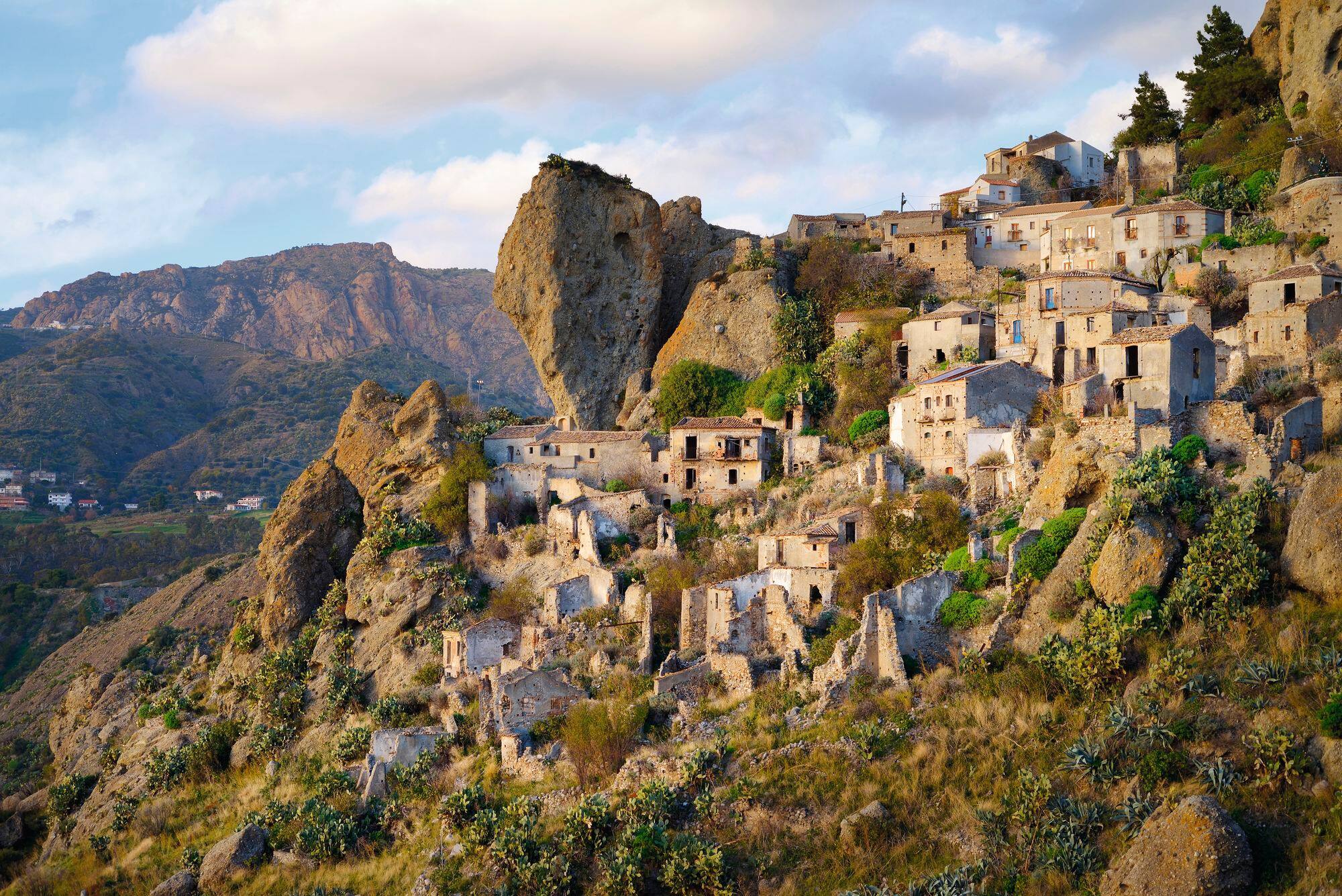 When is the best time to visit Calabria | TUI.co.uk