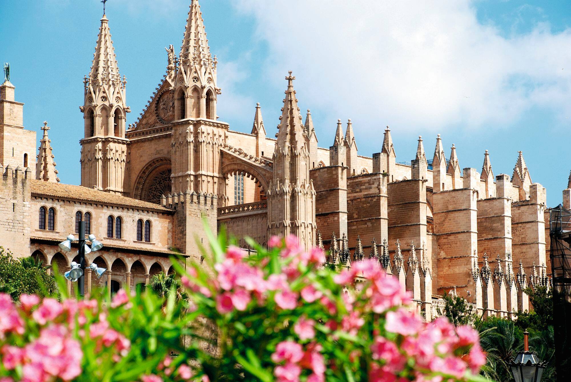 When is the best time to visit Baleari C Islands | TUI.co.uk