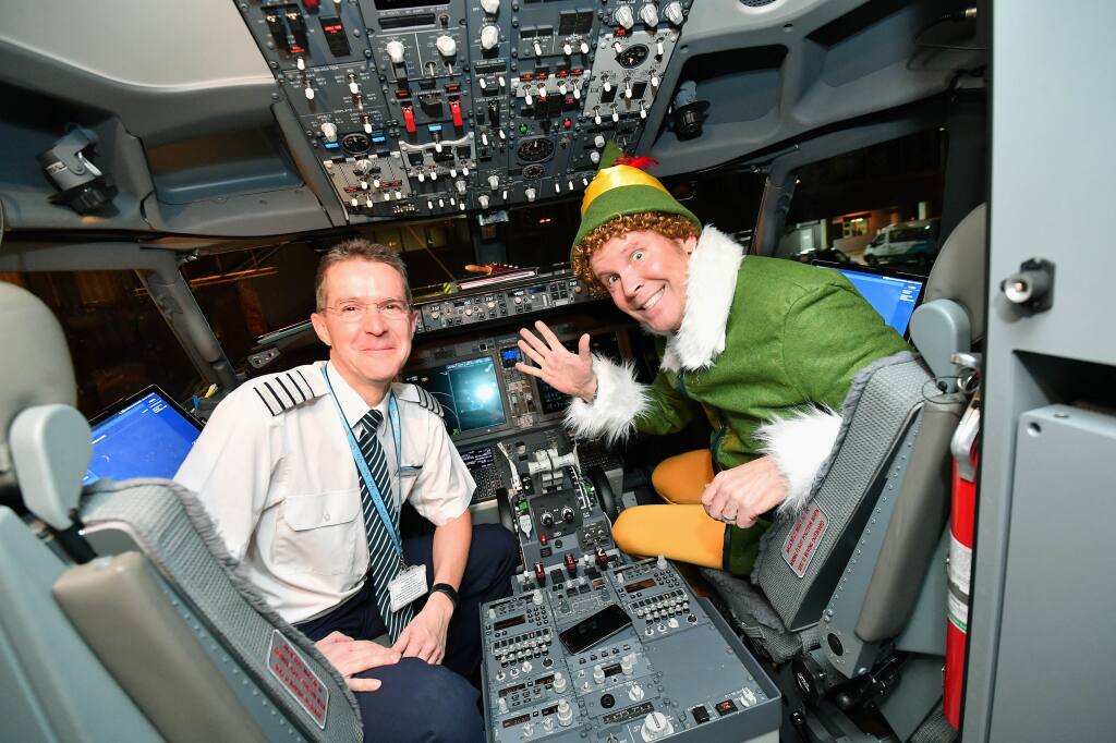 TUI AND “BUDDY THE ELF” SPREAD CHRISTMAS CHEER FOR ALL OF AIRCRAFT TO ...