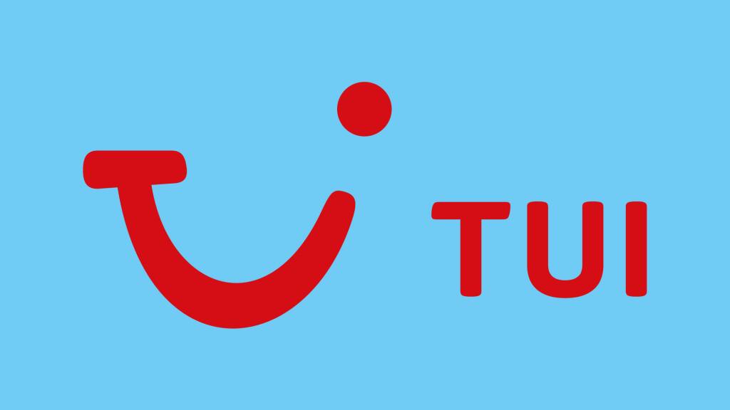 TUI PILOT ENCOURAGES MORE WOMEN TO JOIN THE AVIATION INDUSTRY ON ...