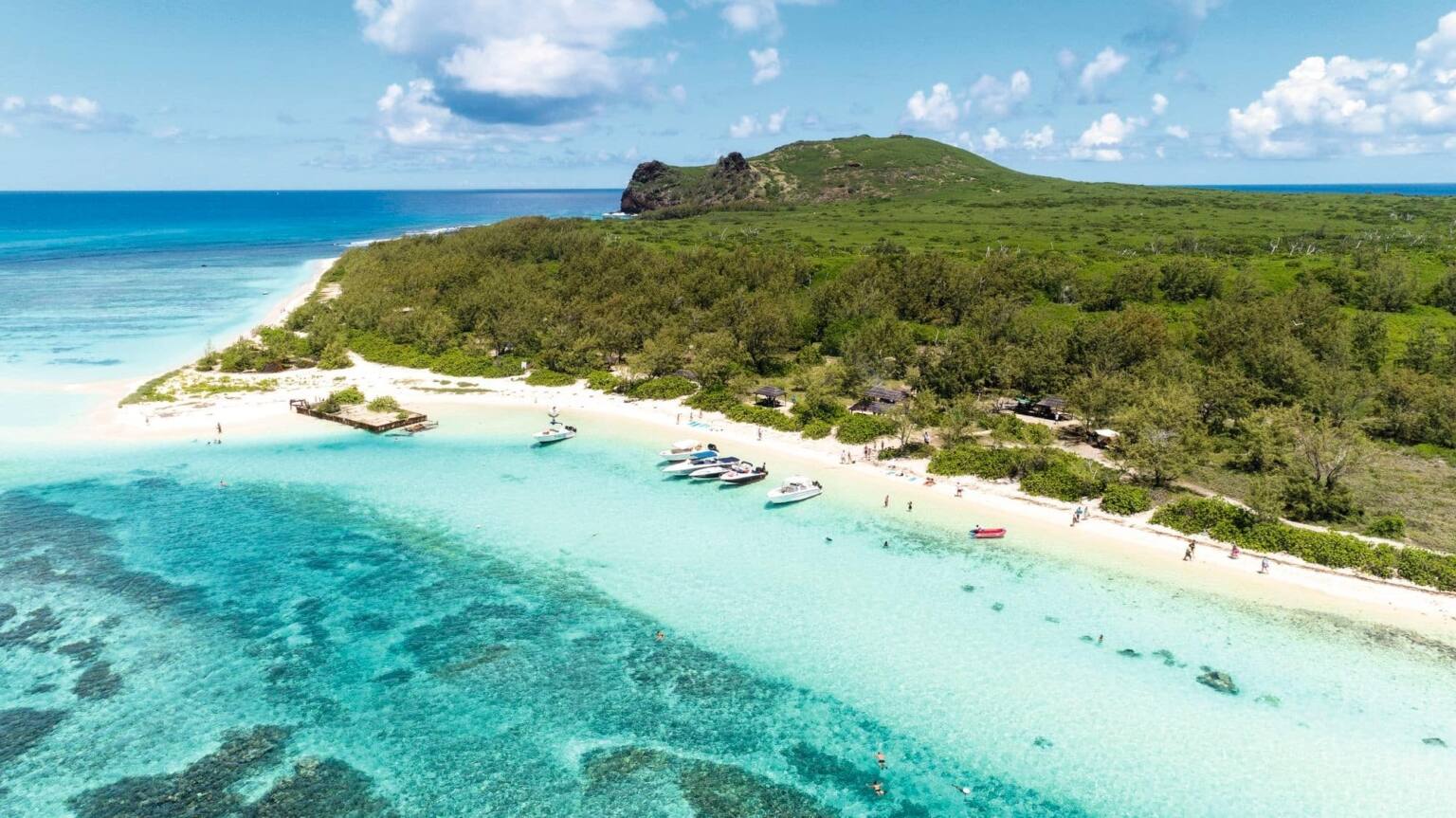 Currency in Mauritius | A Guide to Mauritian Currency | TUI
